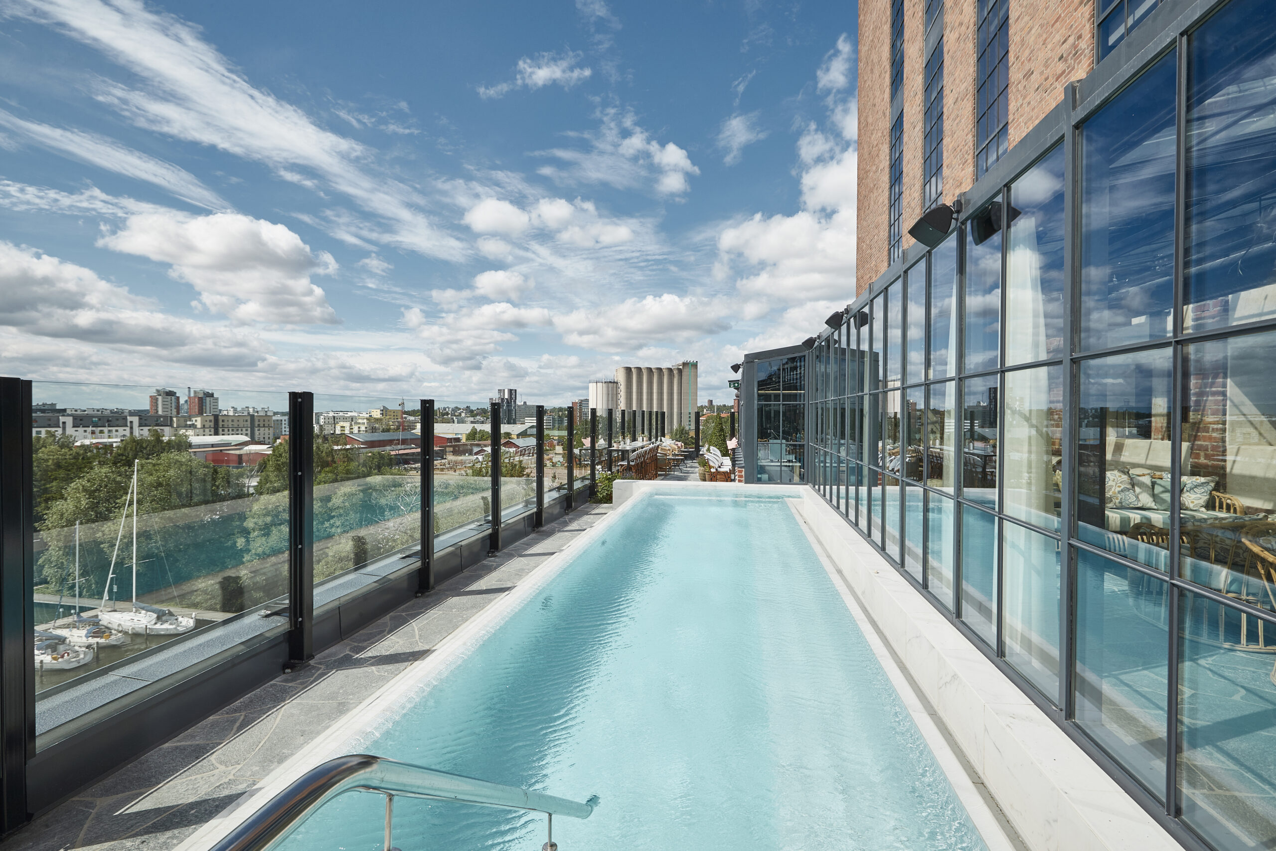 How ESS Group streamlined their HR with Scrive & Caspeco